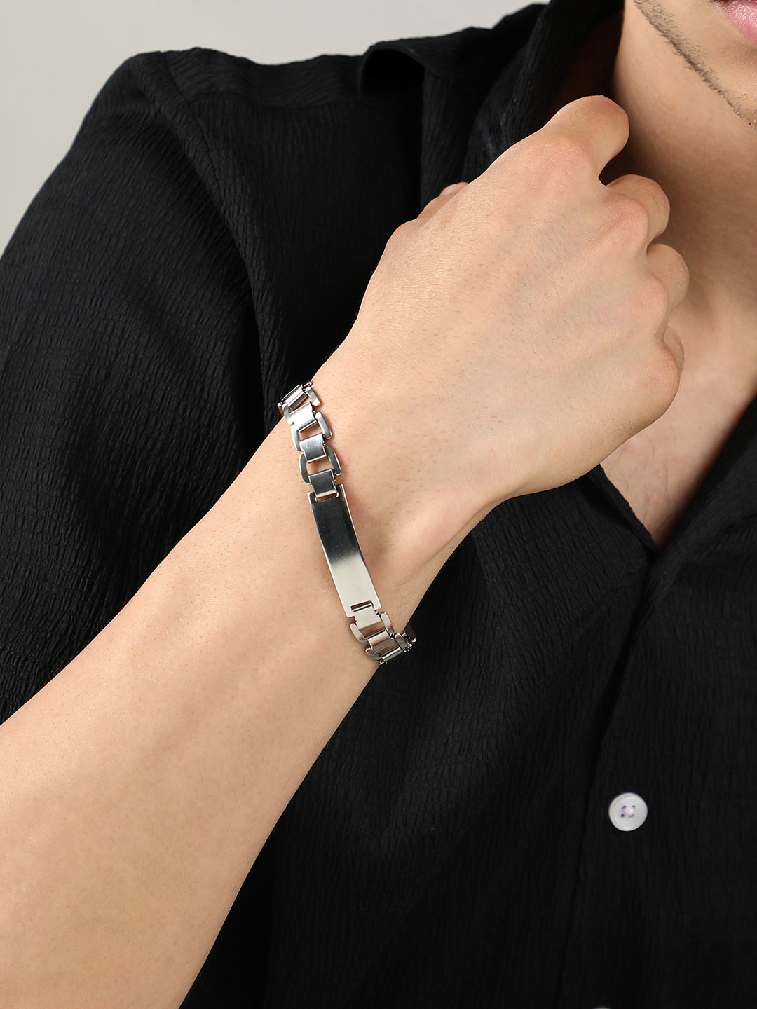 Buy The Mechanical Slate Chain Bracelet - Metallic Silver in India at ...