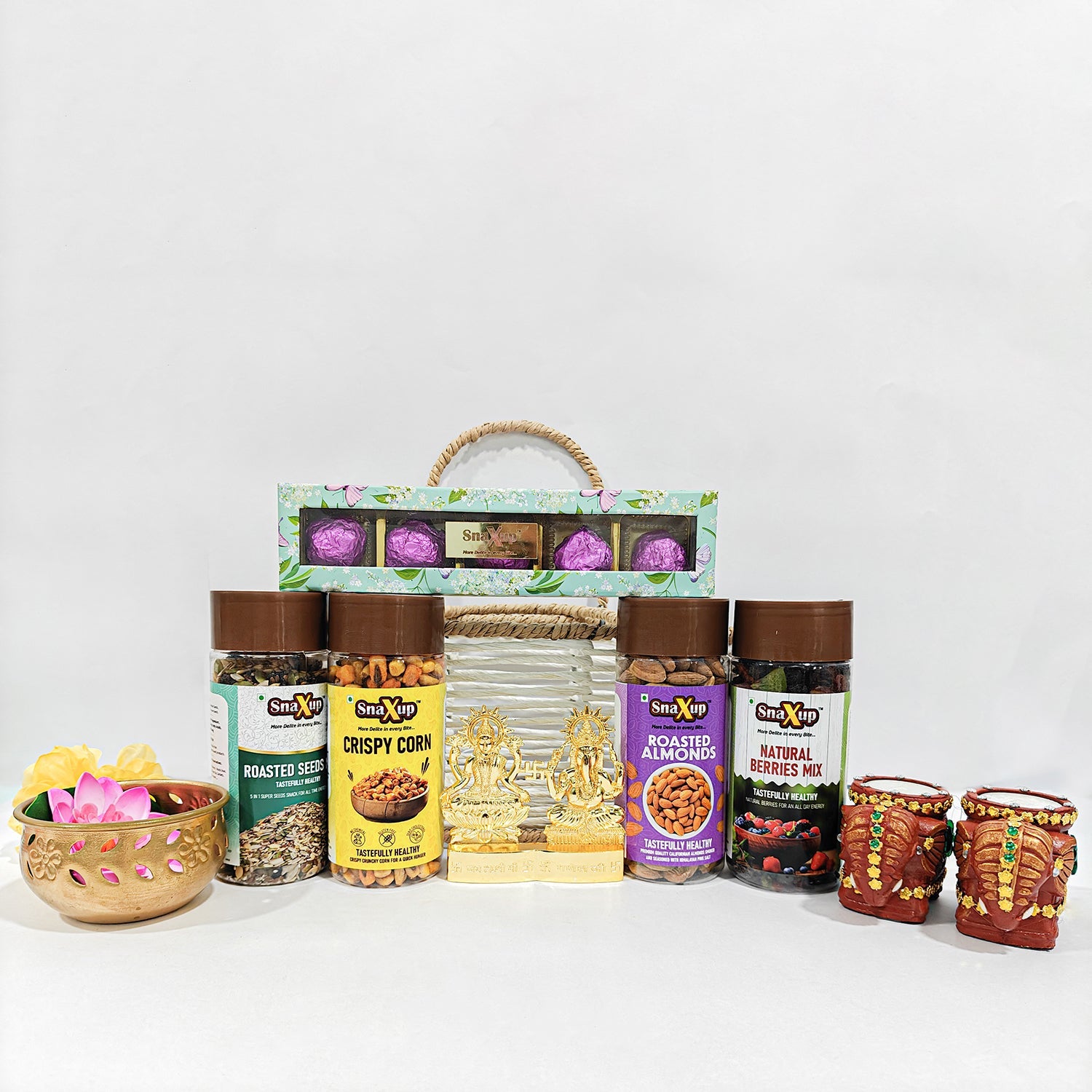Buy Goodies in a Basket Diwali Gift Hamper Box in India at Best Price ...